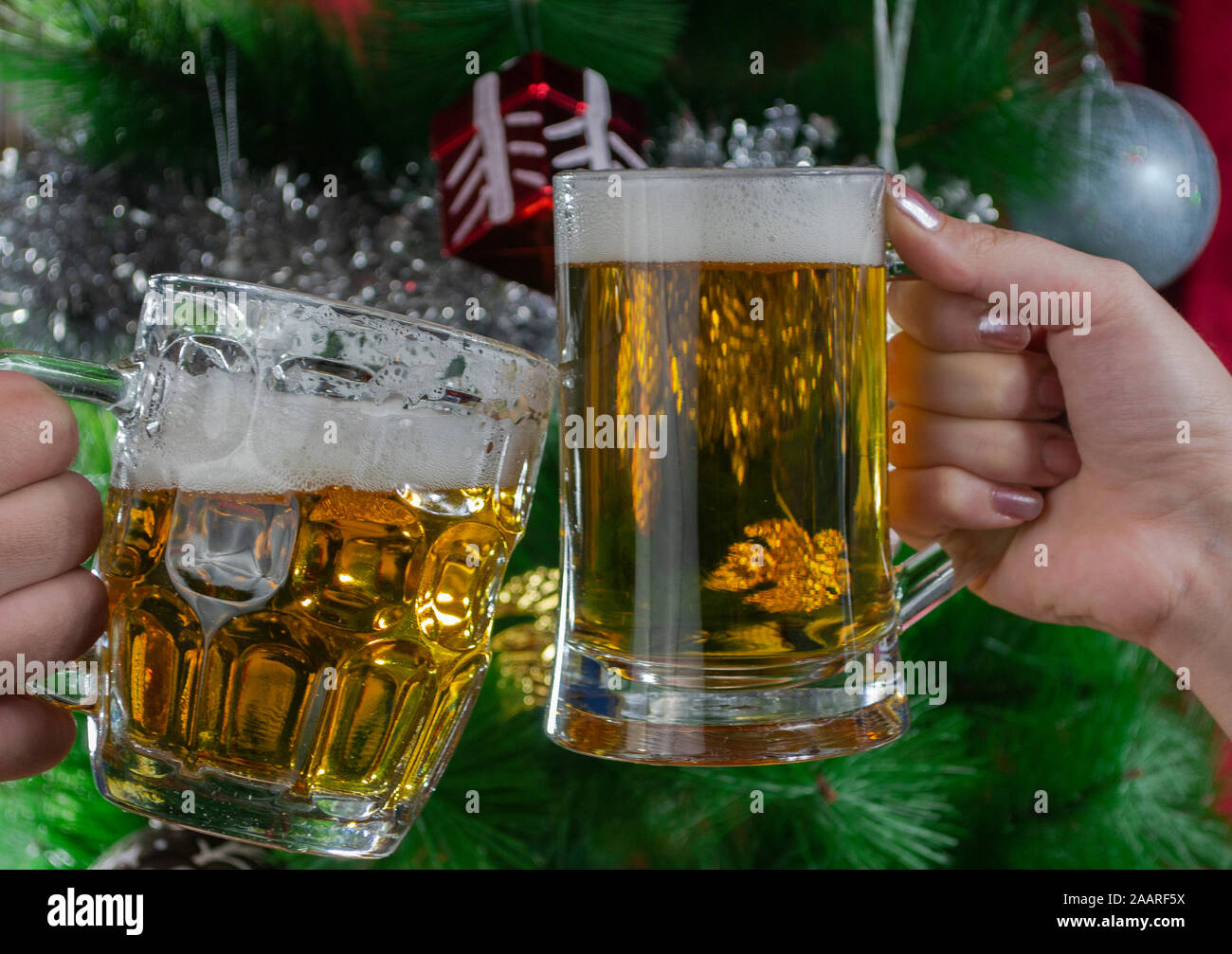 Pints Cheers High Resolution Stock Photography and Images - Alamy