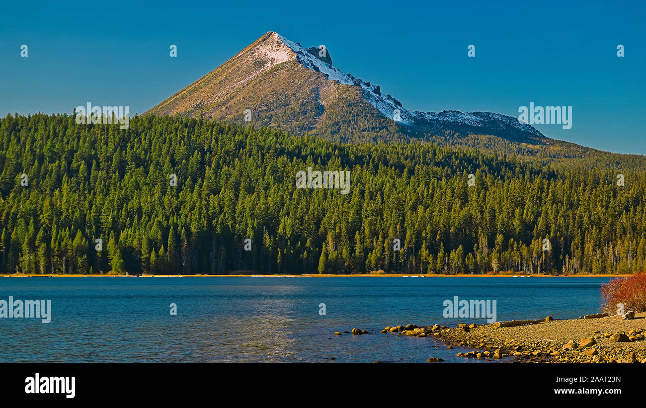 Lake of the woods oregon hi-res stock photography and images - Alamy