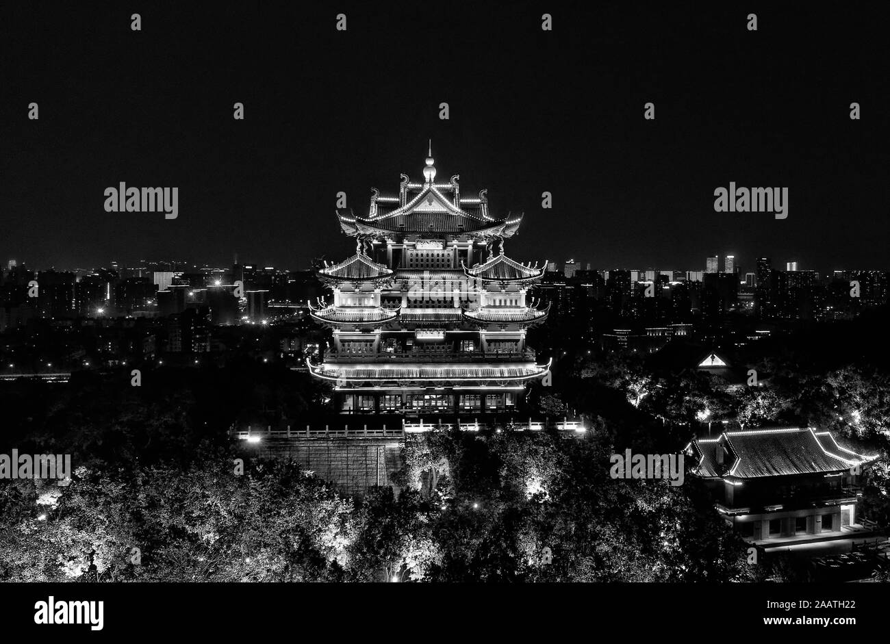 Illuminated 7 Black and White Stock Photos & Images - Alamy