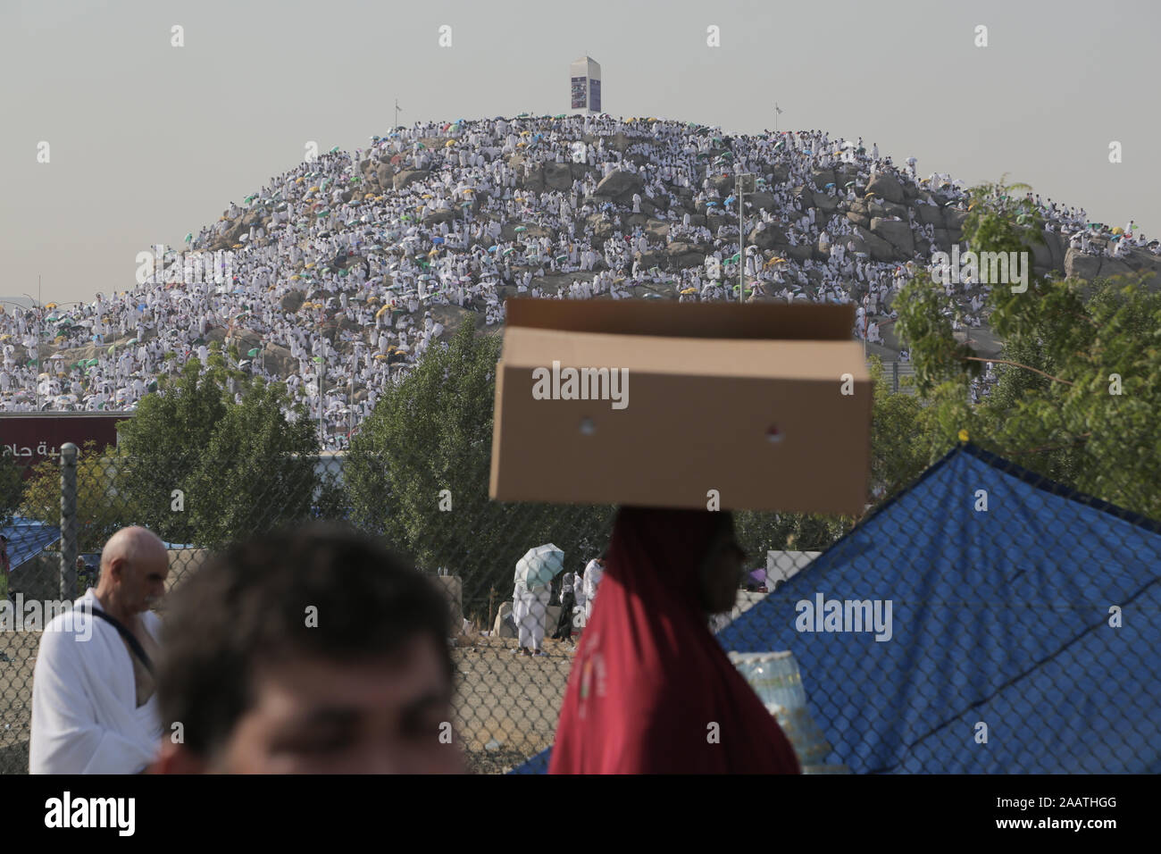 MECCA, SAUDI ARABIA, september 2016., Muslims at Mount Arafat (or Jabal ...