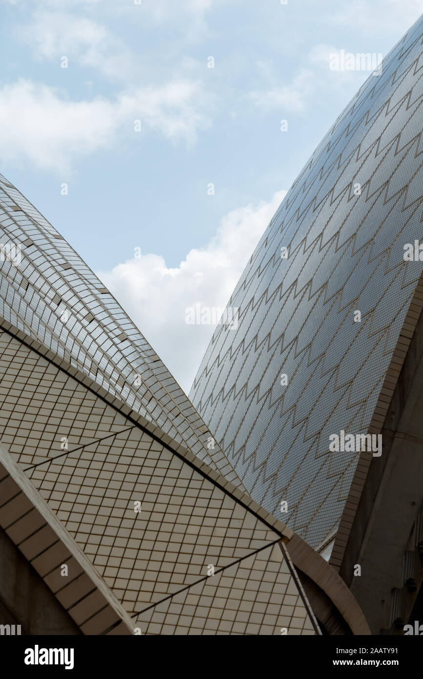 Abstract sydney opera house hi-res stock photography and images - Alamy