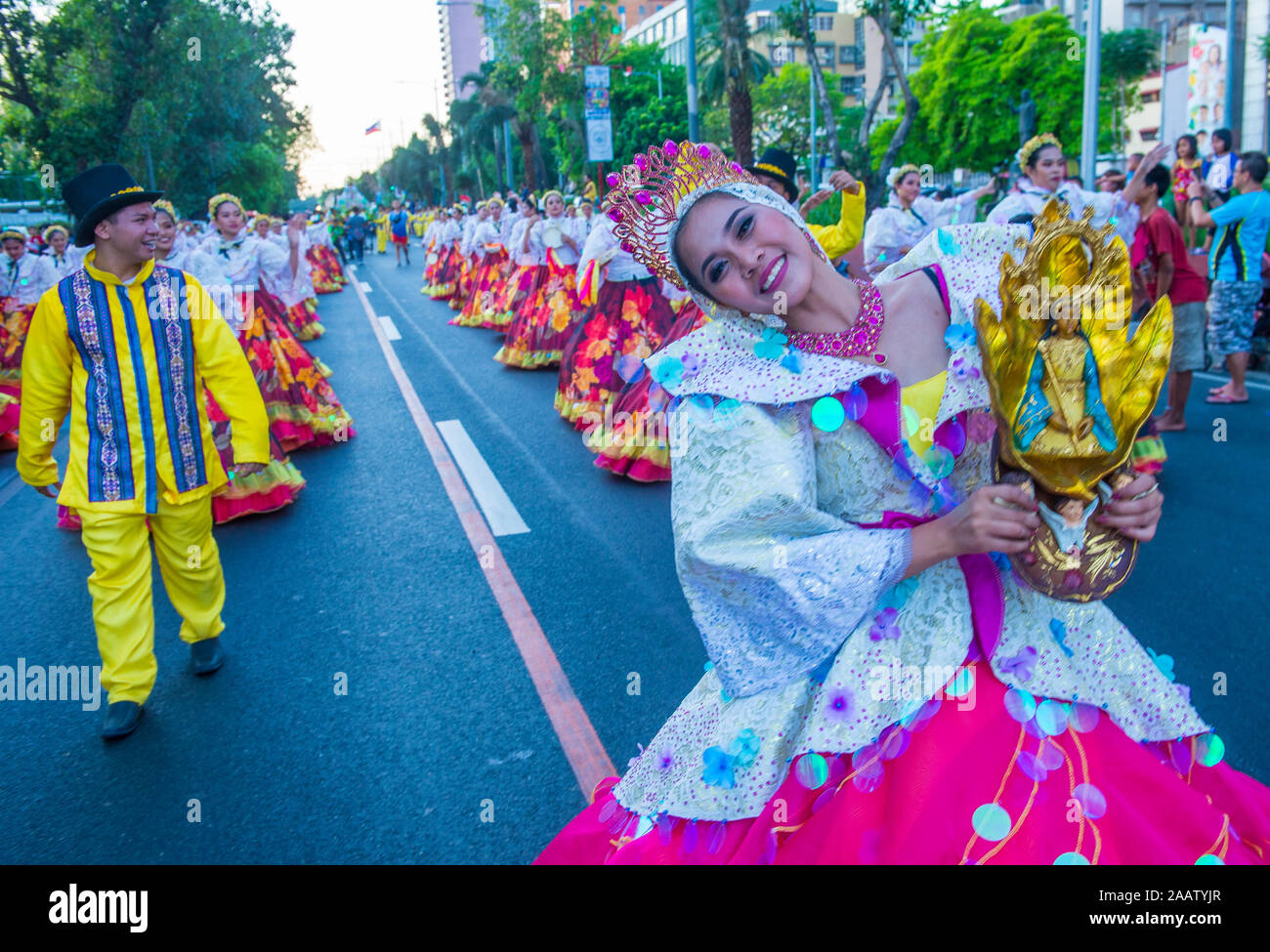 Participants in the Aliwan fiesta in Manila Philippines Stock Photo - Alamy