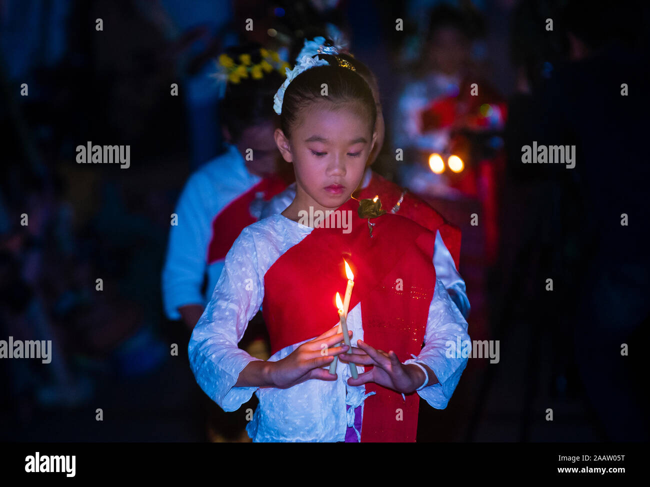 Thai children participates in Yee Peng festival in Chiang Mai ...