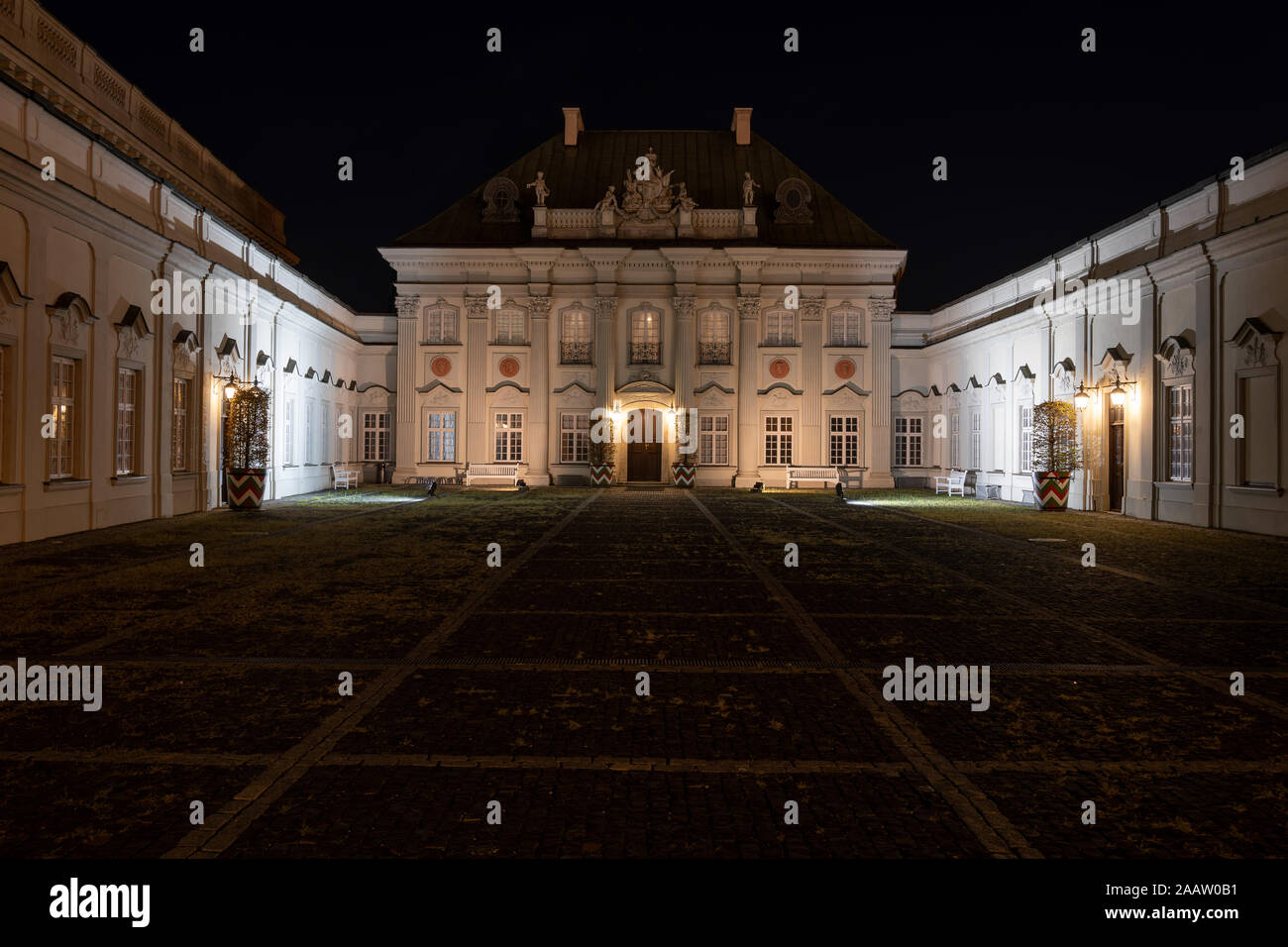 The Copper-Roof Palace (Polish: Pałac Pod Blacha) at night in Warsaw ...