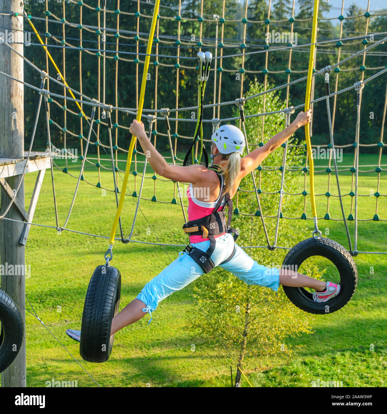 Female bottom exercises hi-res stock photography and images - Alamy