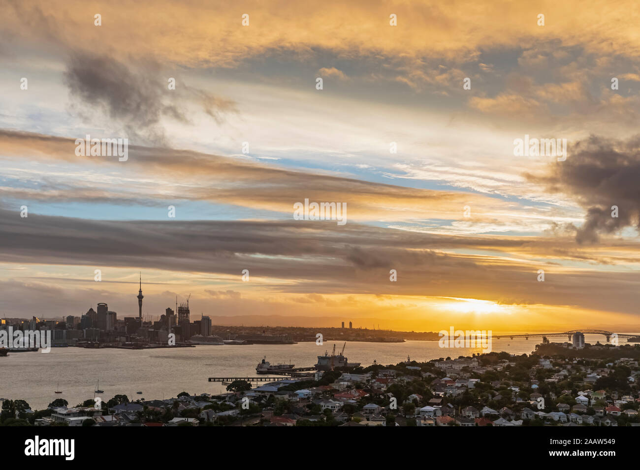 Auckland harbour aerial hi-res stock photography and images - Alamy