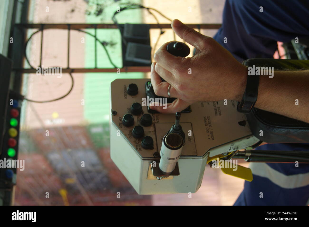Cargo ship operator hi-res stock photography and images - Alamy