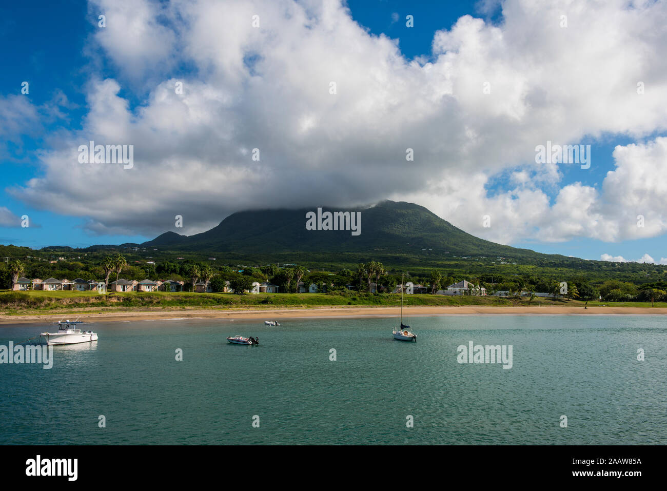 Nevis island mountain hi-res stock photography and images - Alamy