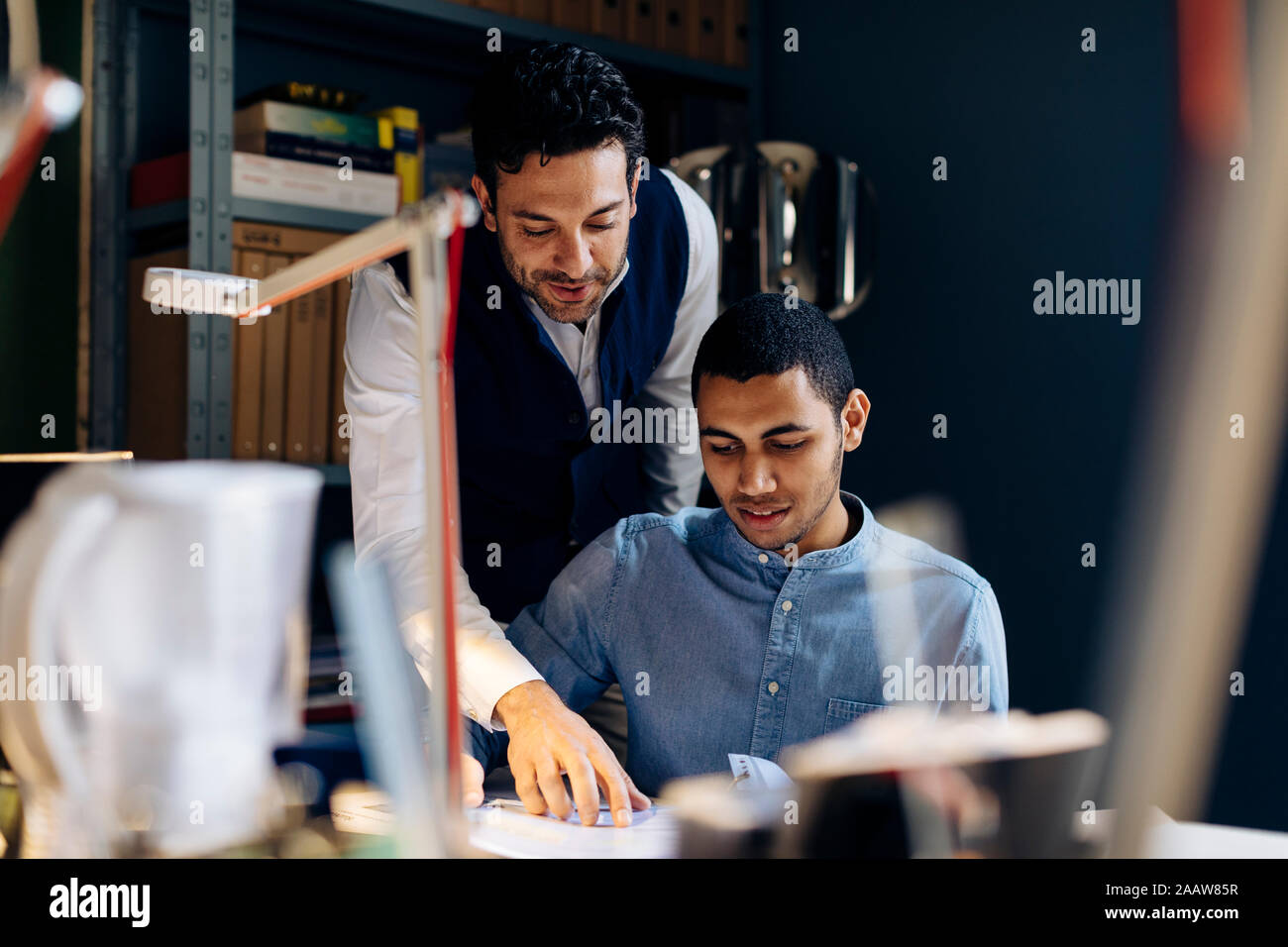 Young 25 35 years hi-res stock photography and images - Alamy