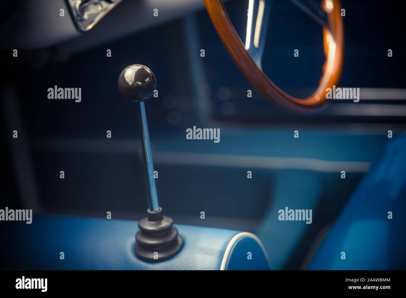 Gear selector gauge hi-res stock photography and images - Alamy