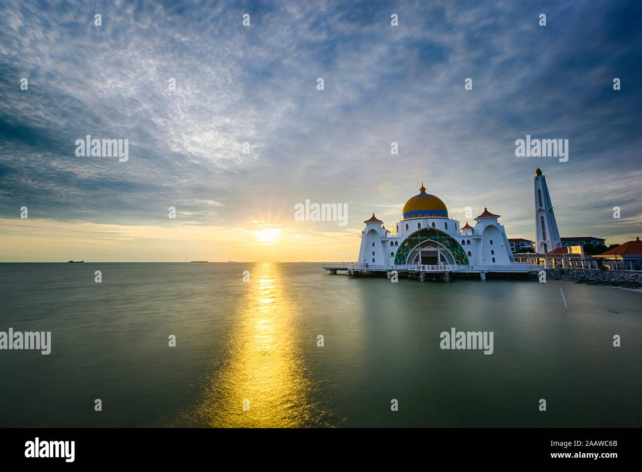 Mosque Tower Malacca High Resolution Stock Photography and Images - Alamy
