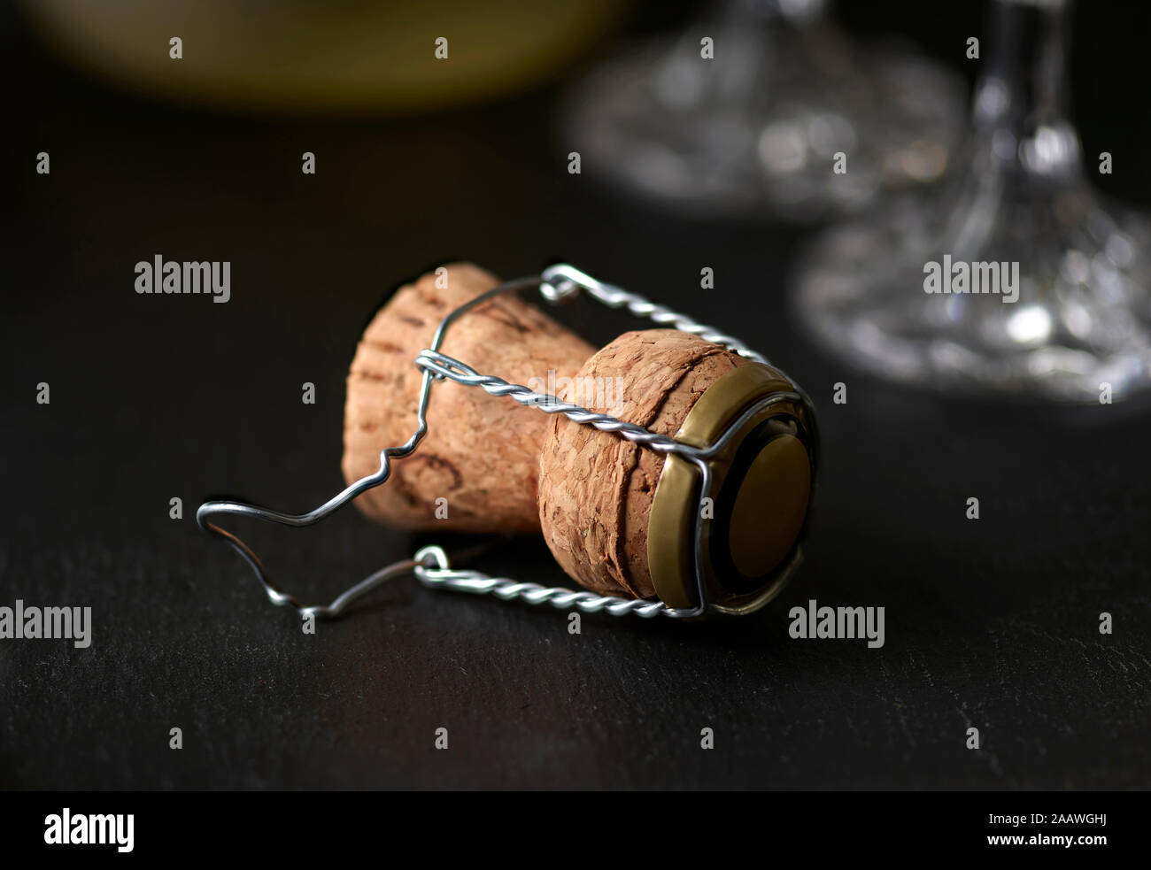 Champagne cork hi-res stock photography and images - Alamy