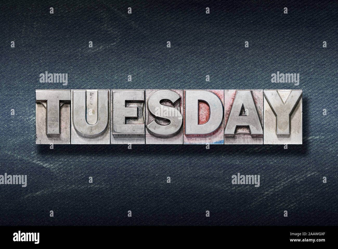 Metallic calendar hi-res stock photography and images - Alamy