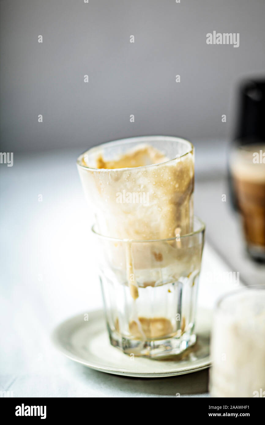 Empty coffee glass hi-res stock photography and images - Alamy