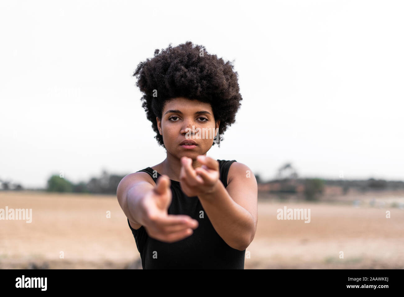 Woman reaching out hi-res stock photography and images - Alamy