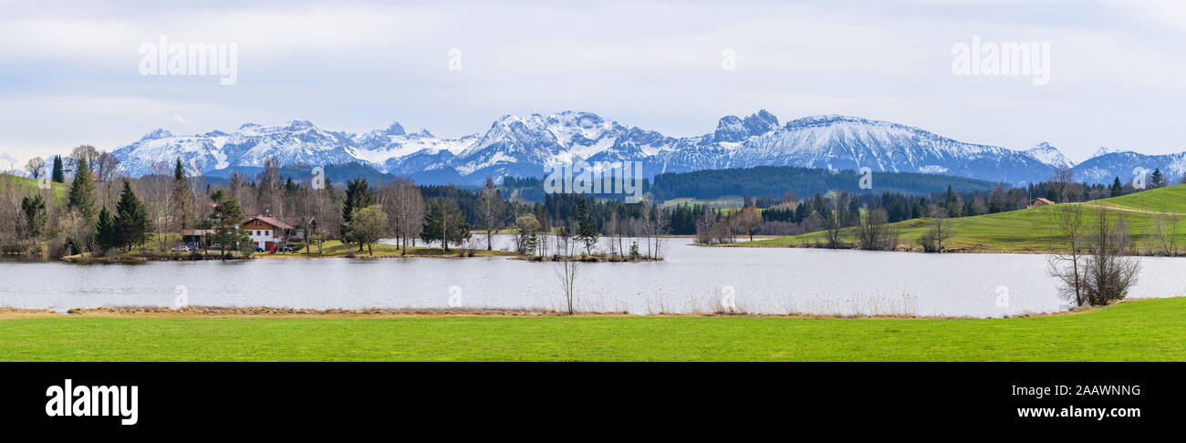 Alpine border hi-res stock photography and images - Alamy