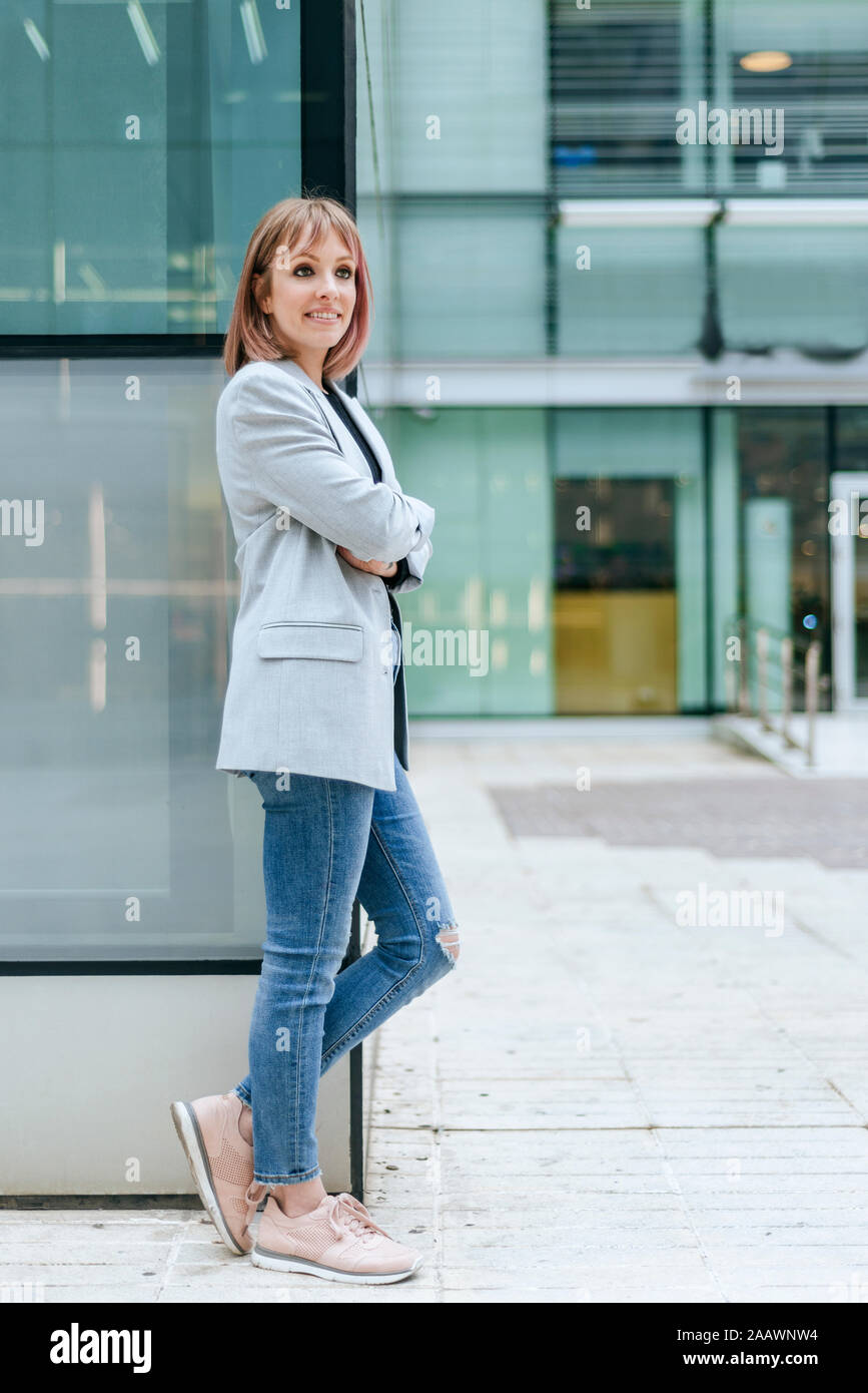 Attractive building exterior hi-res stock photography and images - Alamy