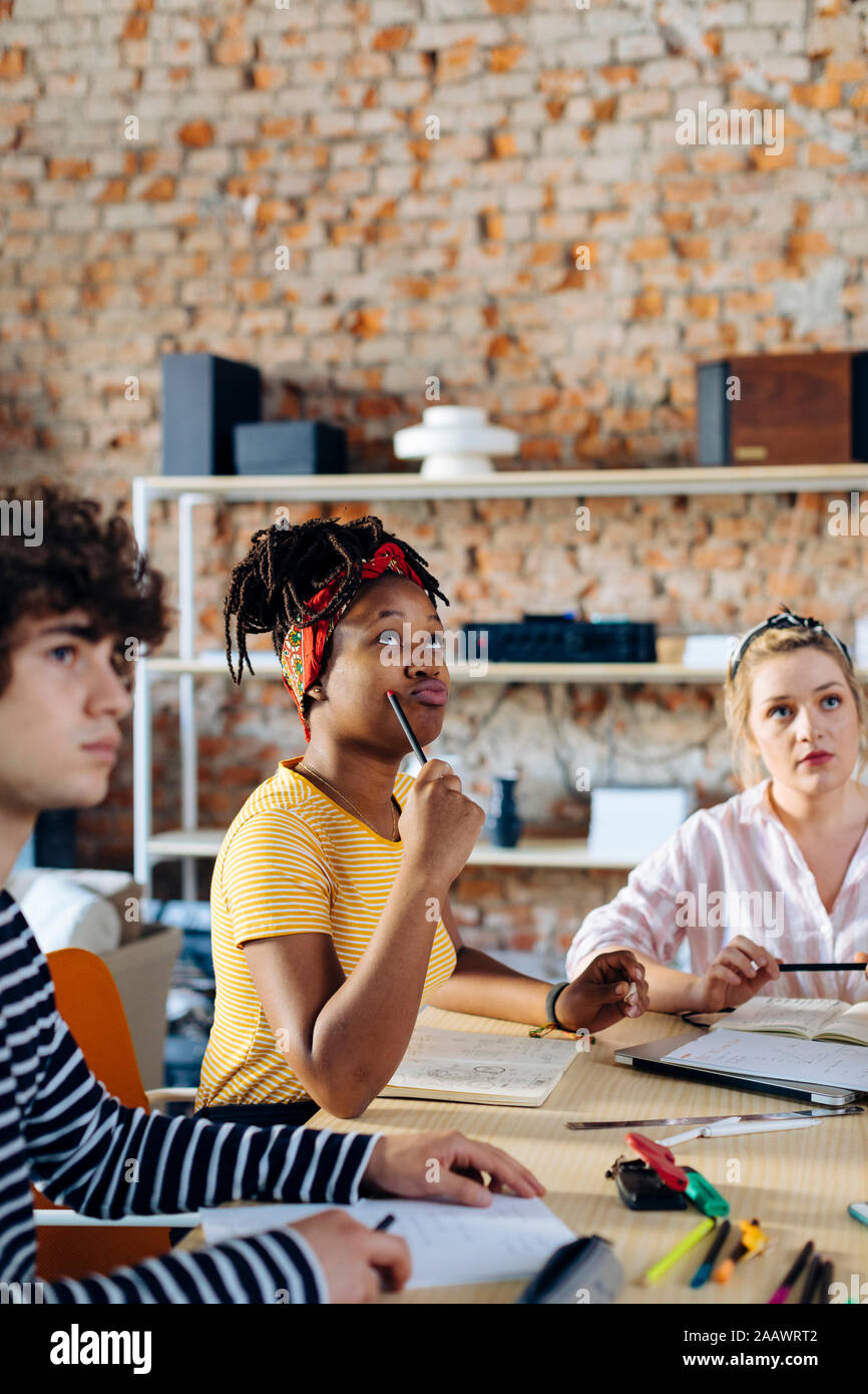 Meeting thinking african woman hi-res stock photography and images - Alamy