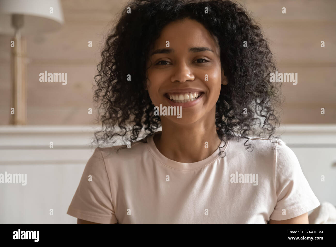 Happy look at camera hi-res stock photography and images - Alamy