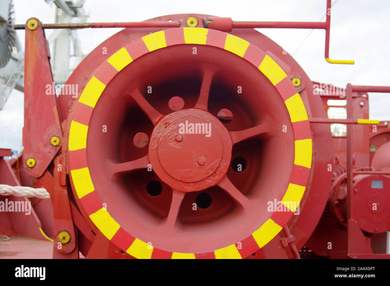 Anchor chain of a vessel Stock Photo - Alamy