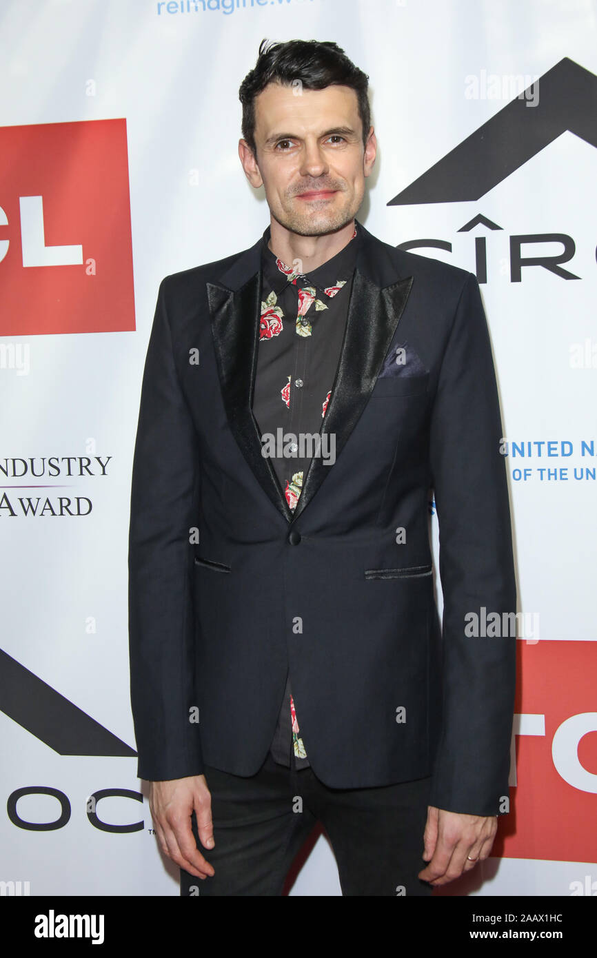 Lovejoy tv hi-res stock photography and images - Alamy