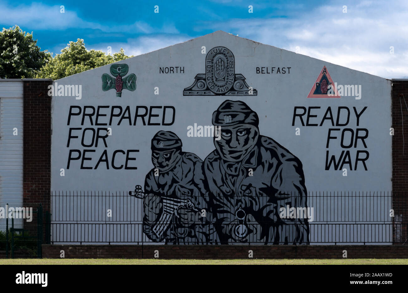 Ira drawing peace wall northern ireland hi-res stock photography and ...