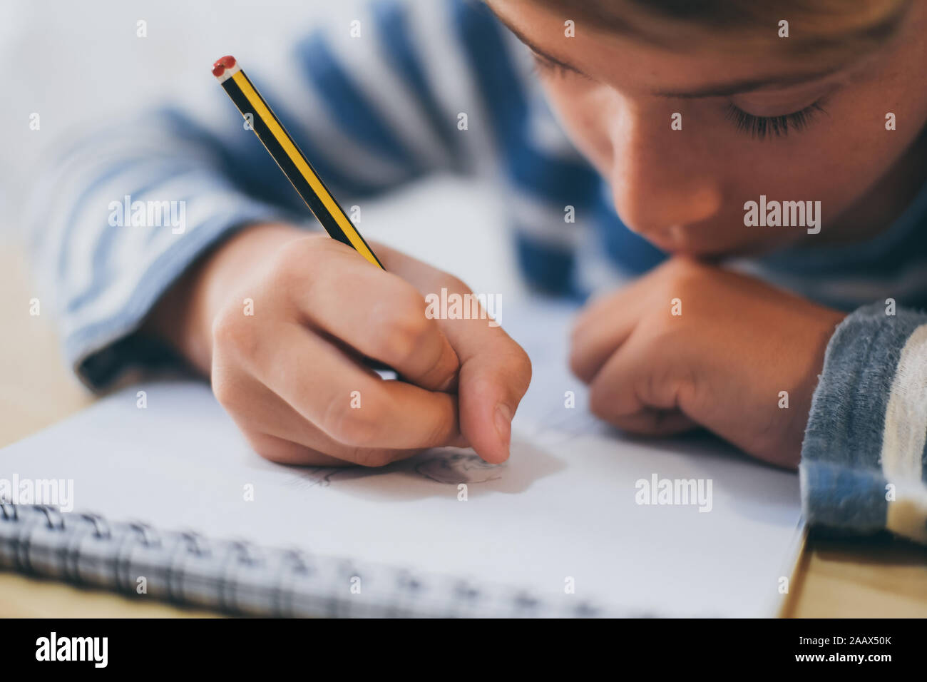 Boy Draw High Resolution Stock Photography and Images - Alamy