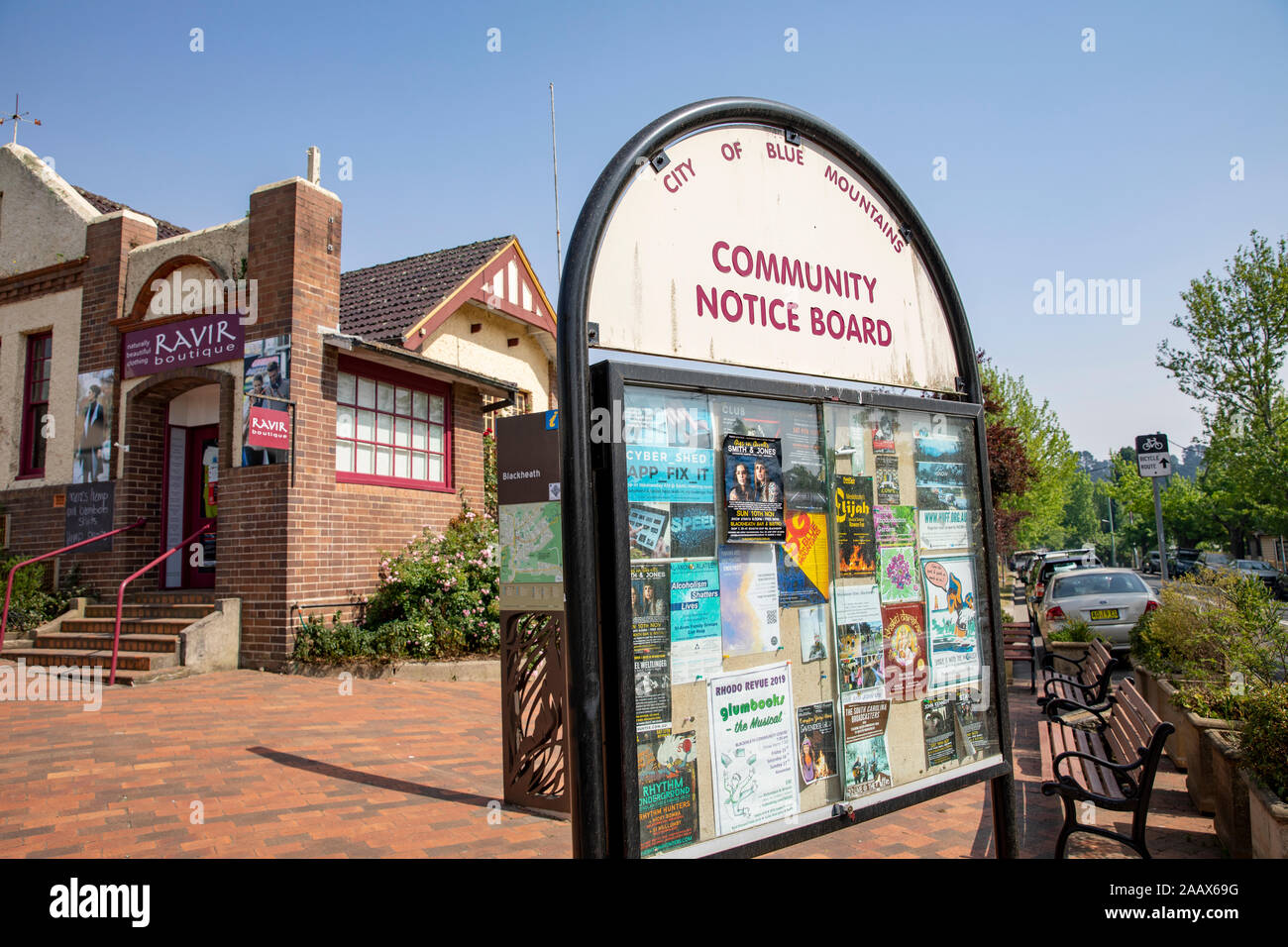 Community board hi-res stock photography and images - Alamy