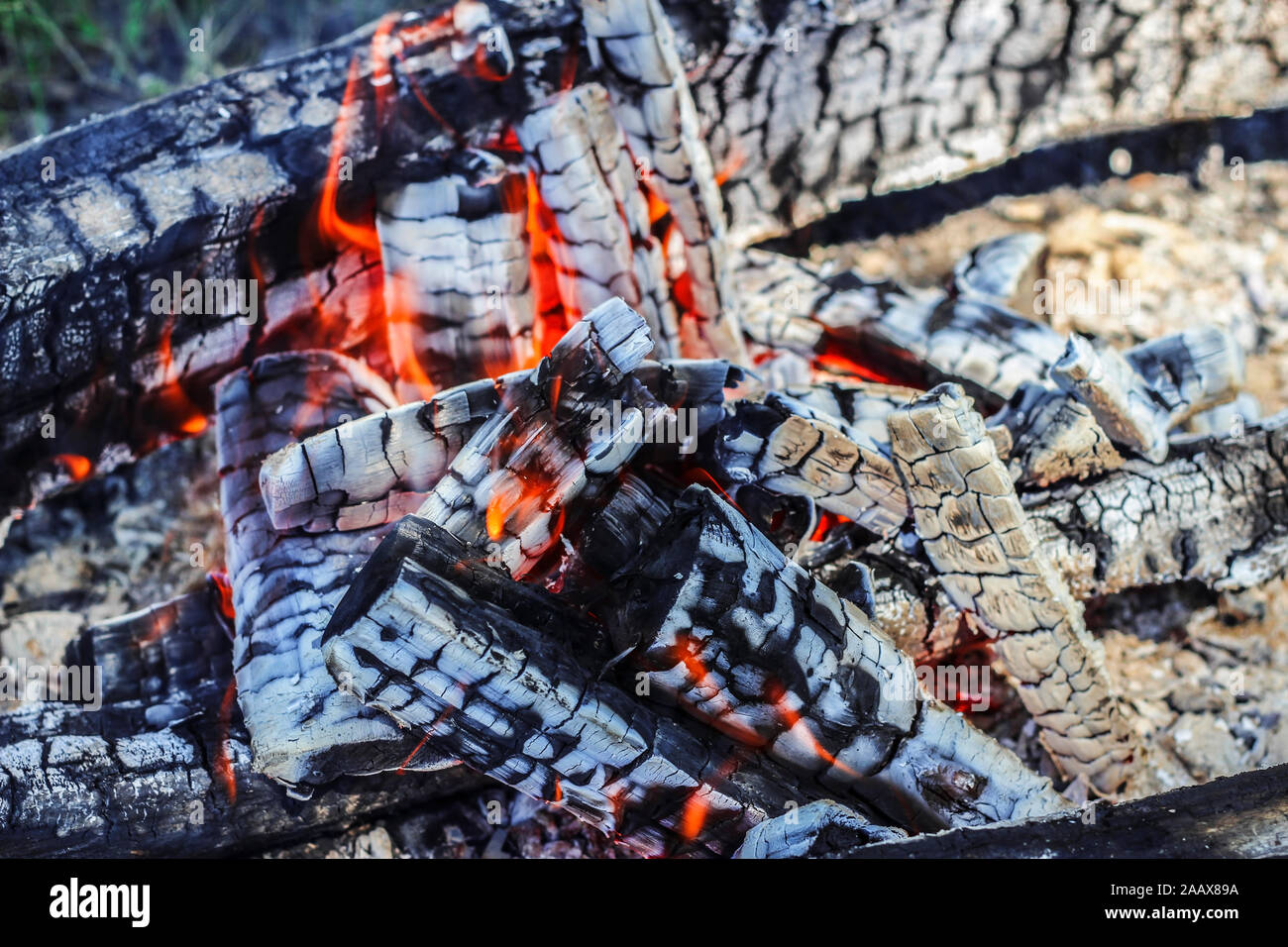Heat ash coal coals ember fuel hi-res stock photography and images - Alamy