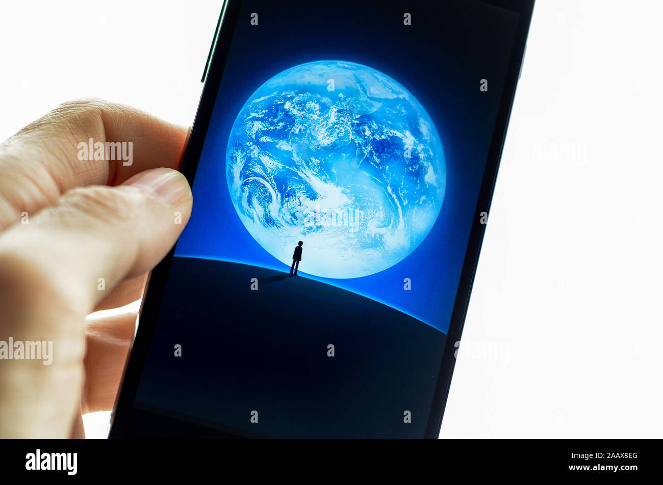 A Smartphone With The Google Earth App On It Stock Photo Alamy a-smartphone-with-the-google-earth-app-on-it-stock-photo-alamy