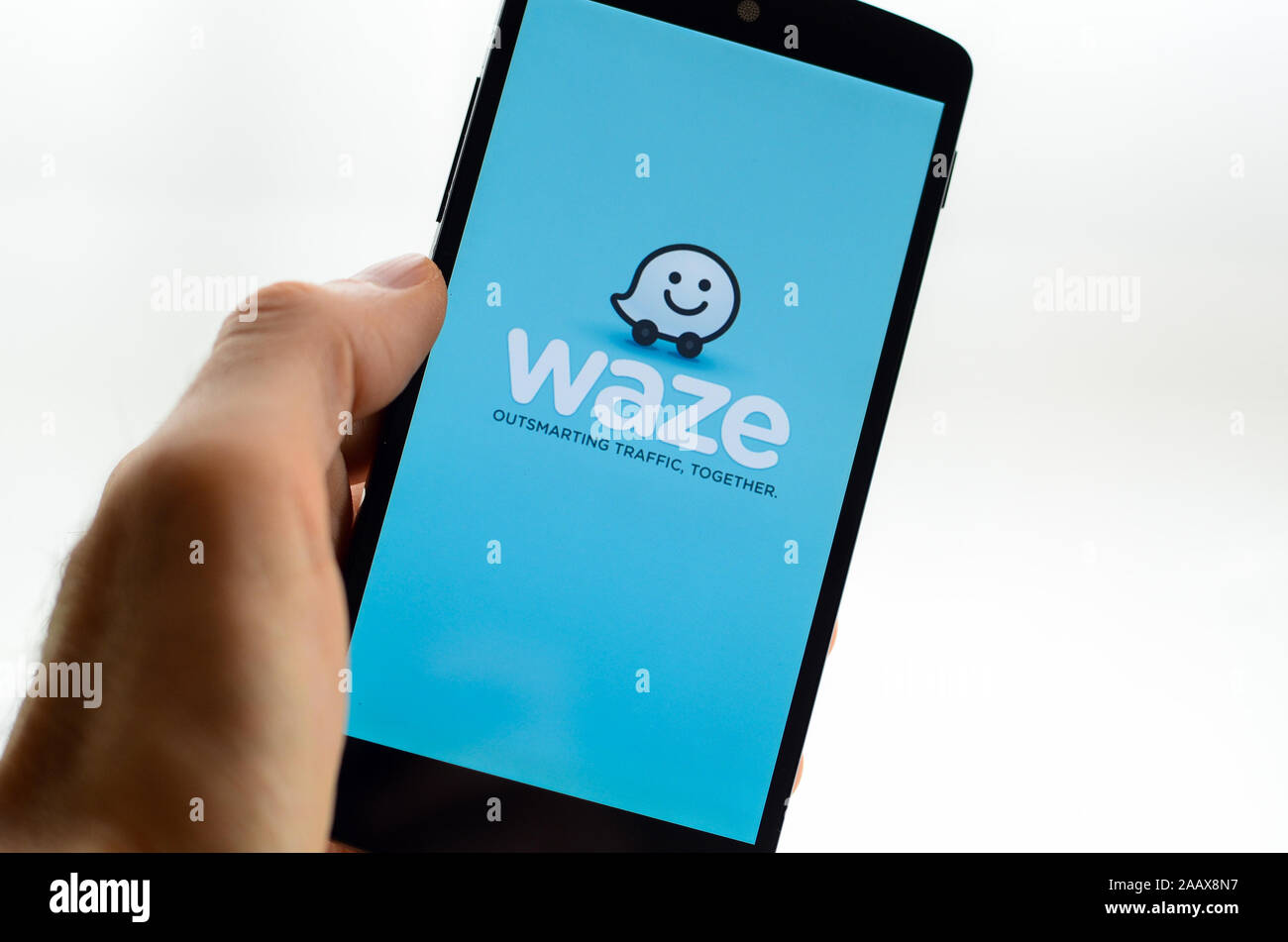Waze symbol hi-res stock photography and images - Alamy
