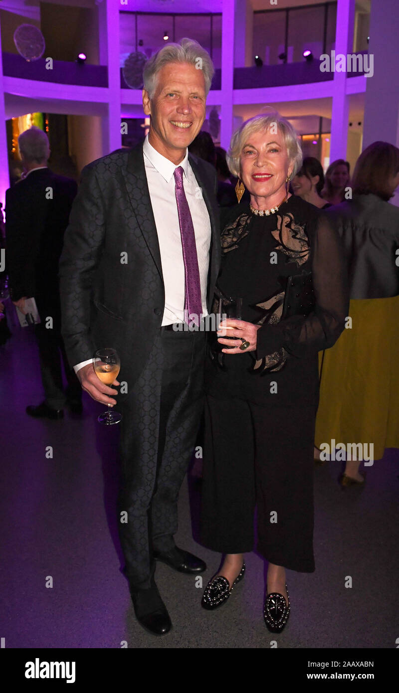 Munich, Germany. 23rd Nov, 2019. The art collector Ingvild Goetz and ...
