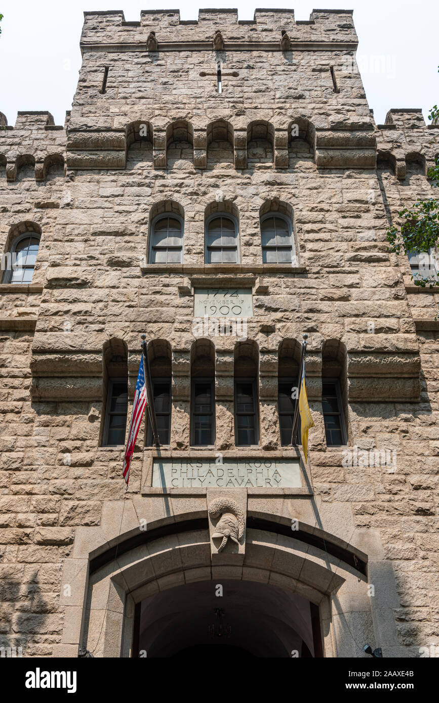 A castle in downtown Philadelphia! The 23rd Street Armoury, former home ...