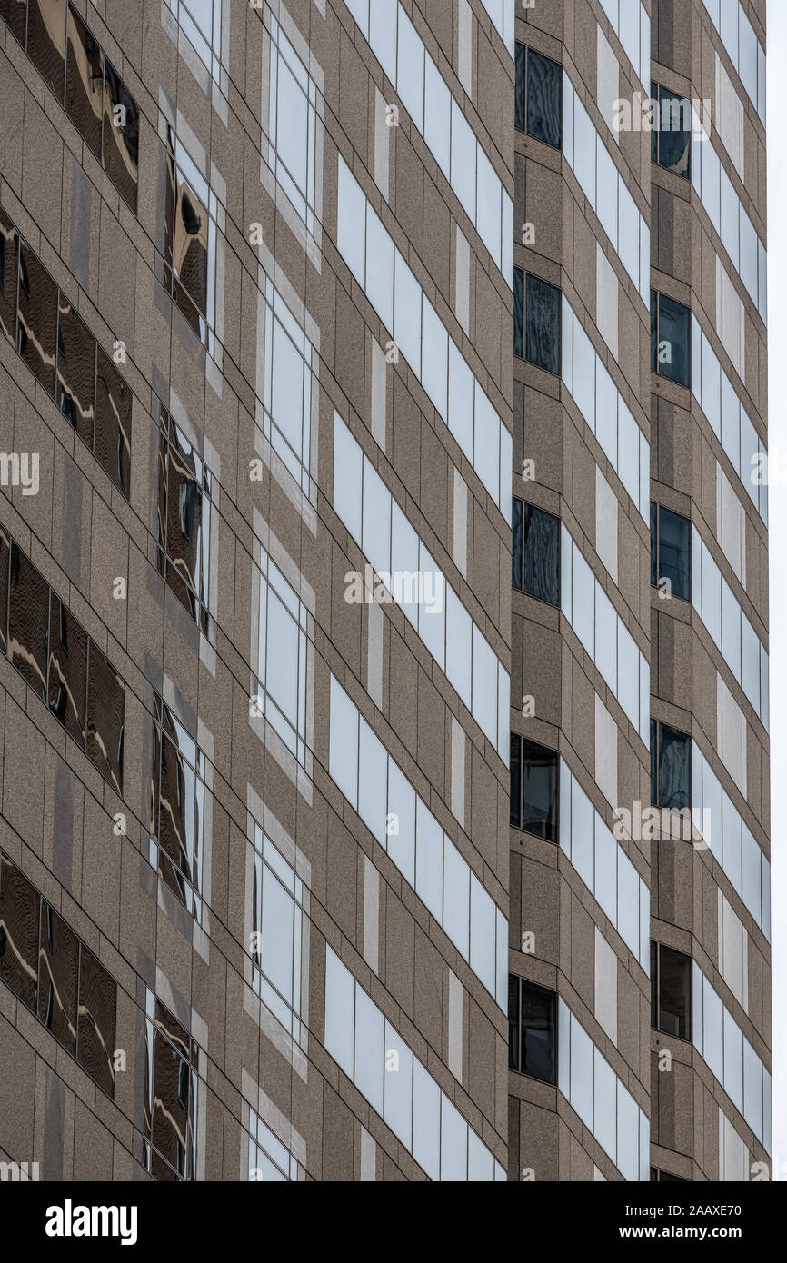 Light and dark patterns on the IM Pei designed 2 Commerce Square on ...