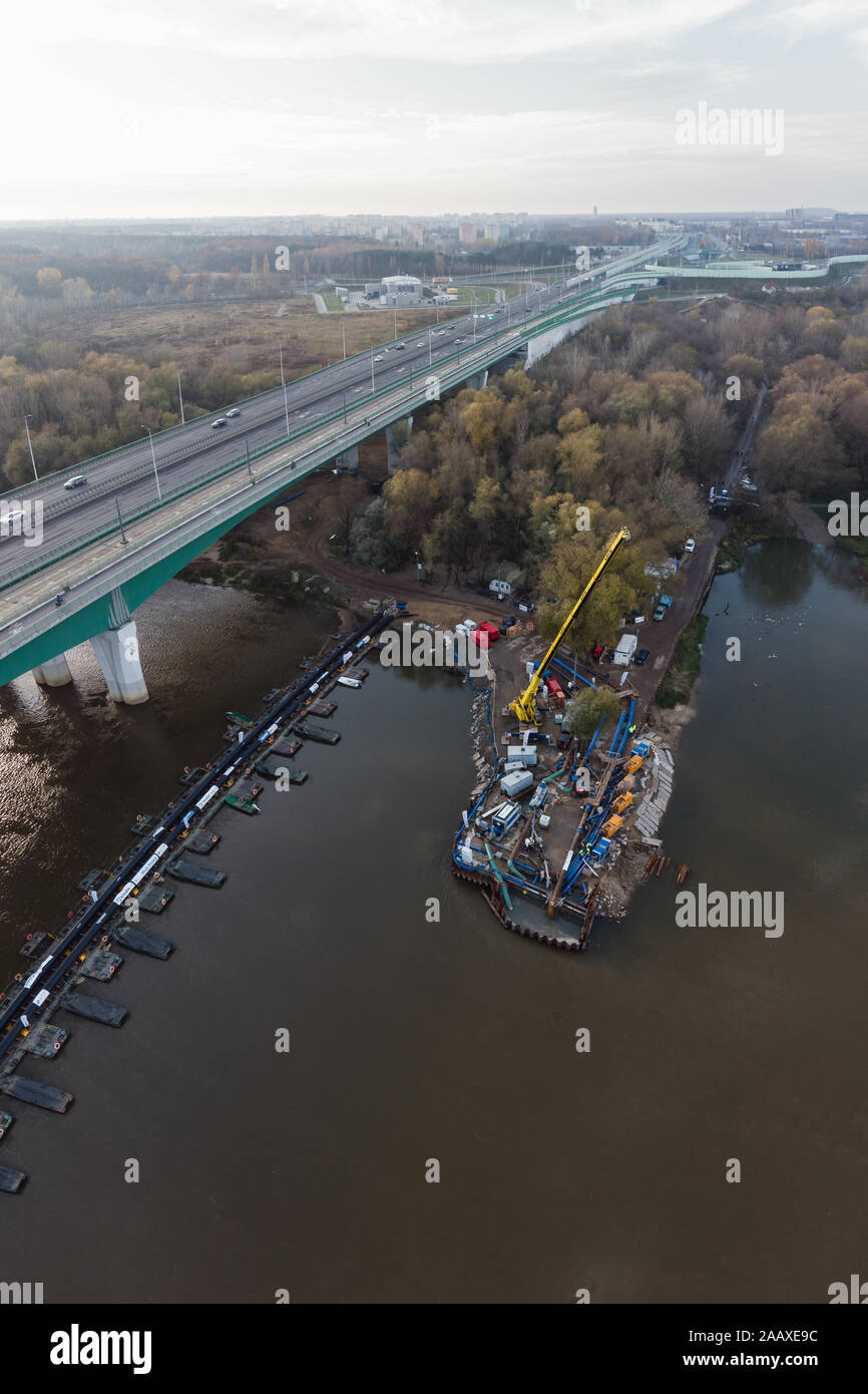 2019.11.16, Warsaw, North Bridge and floating bridge with pipeline ...