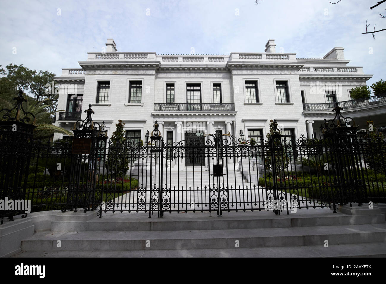 armstrong kessler mansion savannah georgia usa Stock Photo - Alamy