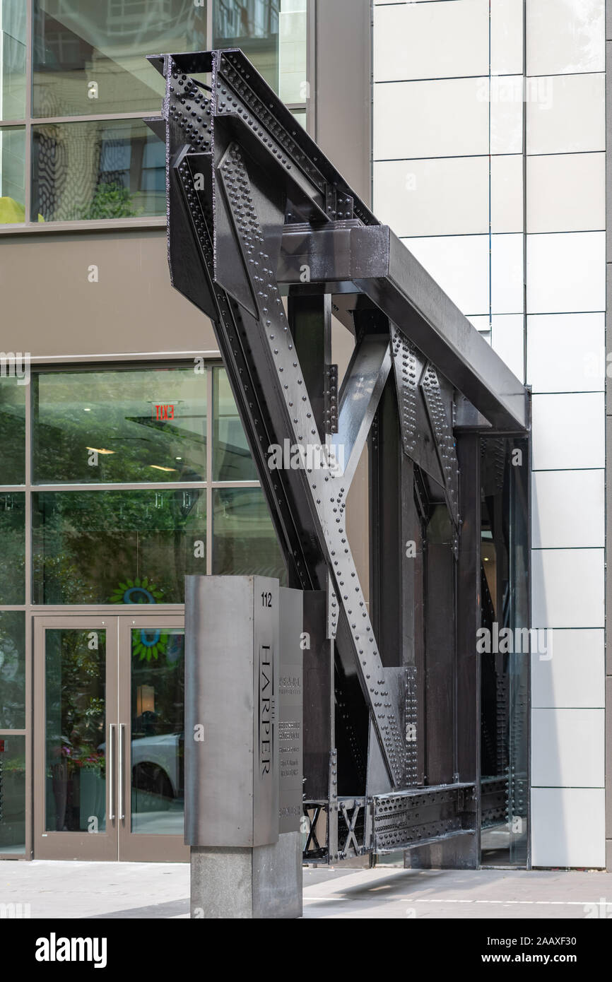 Steel truss tower hi-res stock photography and images - Alamy