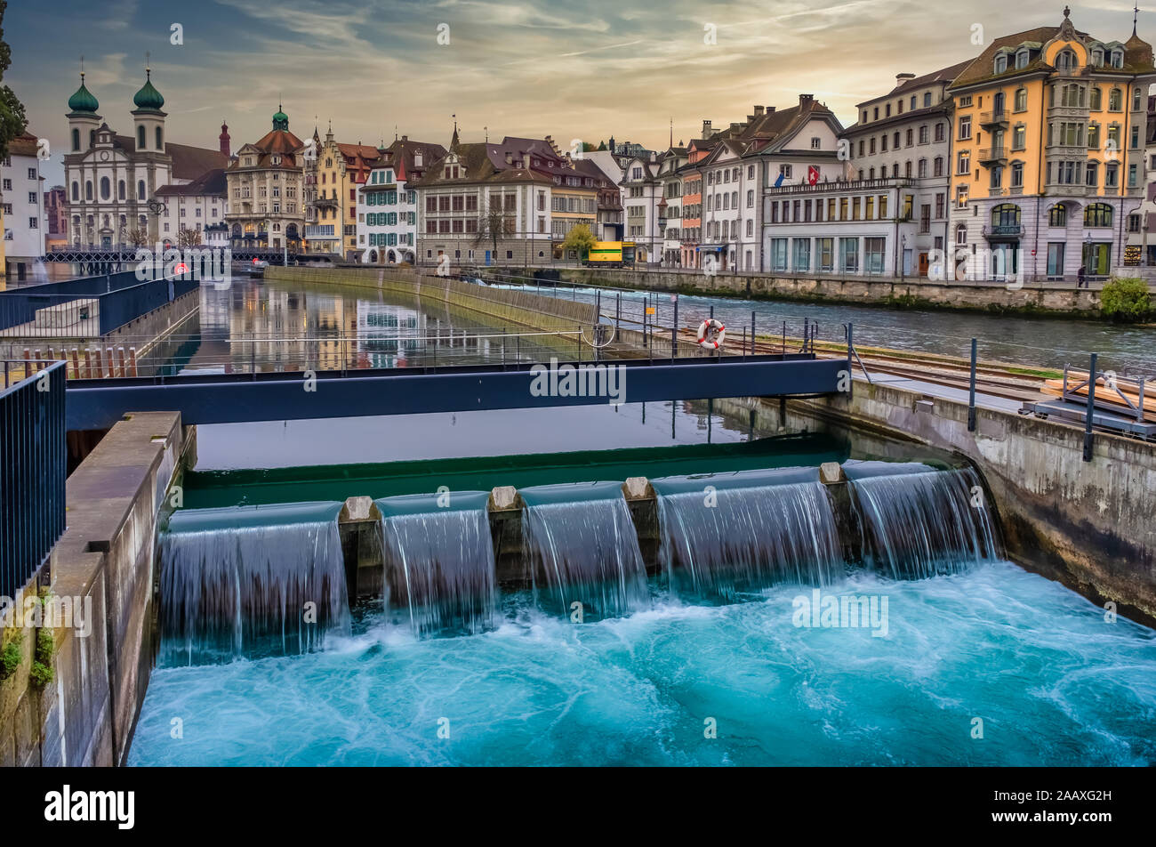 Luzern lake walk hi-res stock photography and images - Alamy