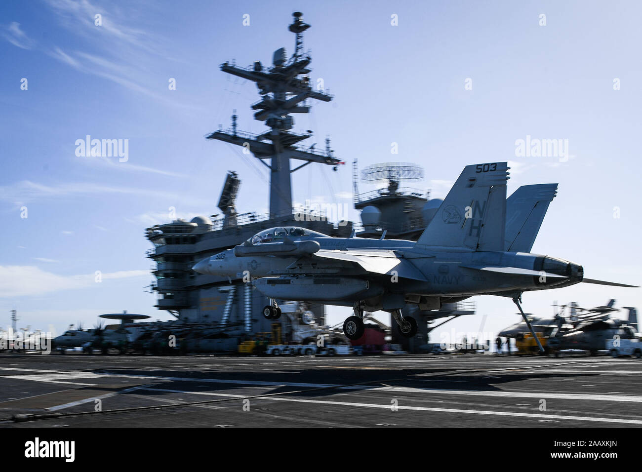 191122-N-VN584-1766 PACIFIC OCEAN (Nov. 22, 2019) An E/A-18G Growler ...
