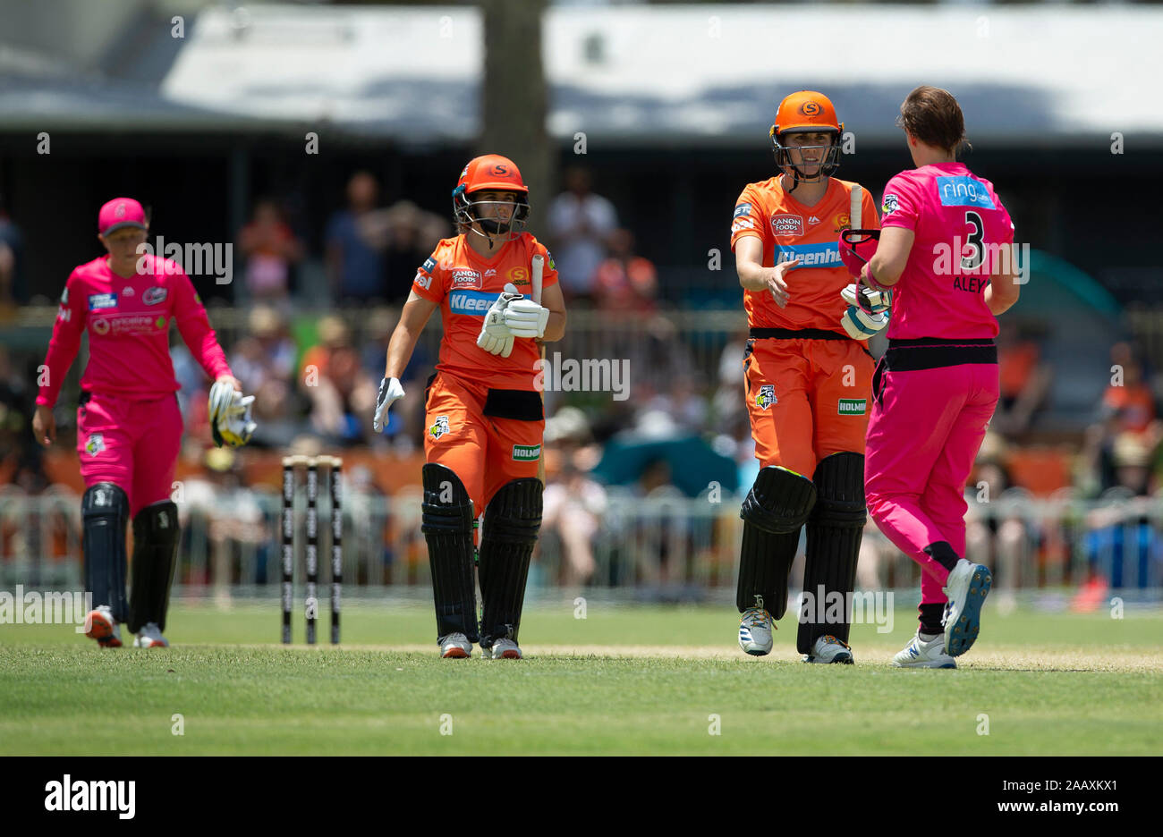 Sarah aley hi-res stock photography and images - Alamy