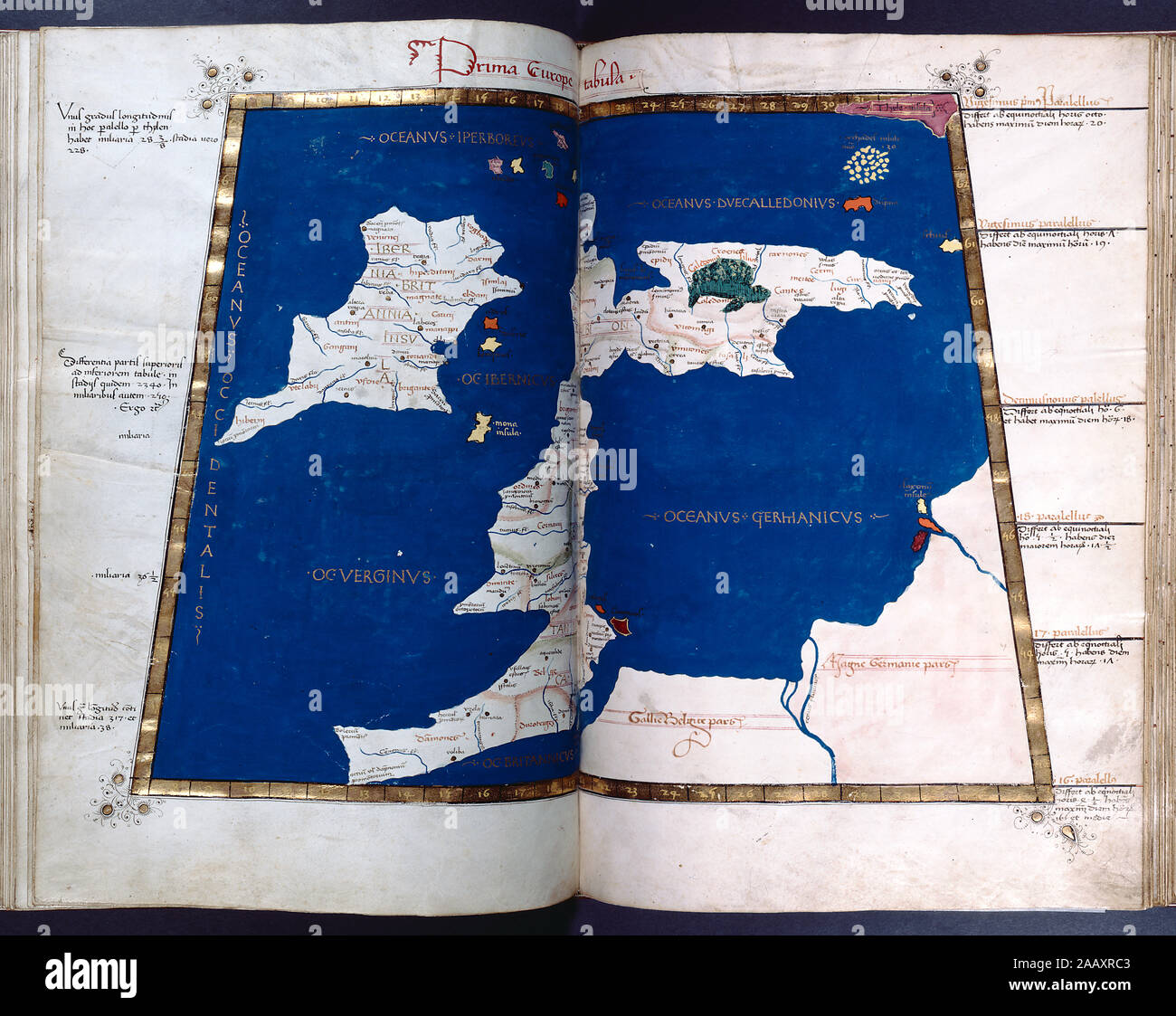 Medieval ireland map hi-res stock photography and images - Alamy