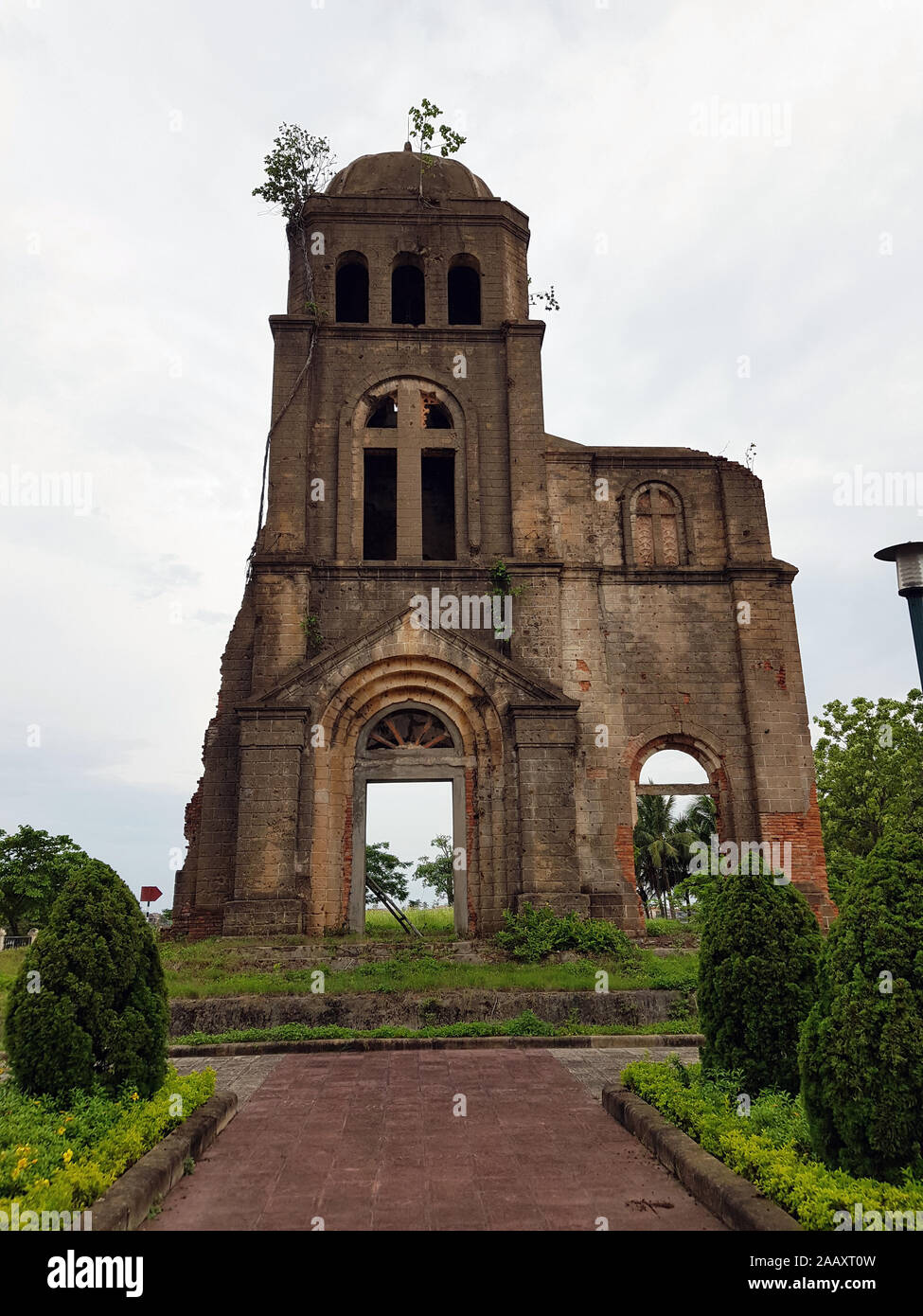 Tam toa vietnam church hi-res stock photography and images - Alamy