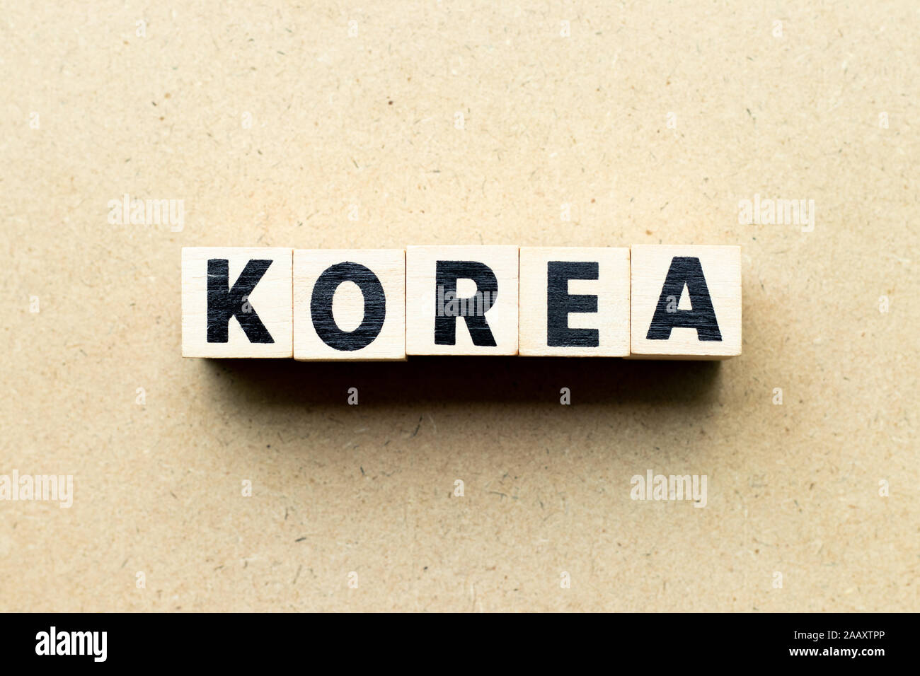 Letter block in word korea on wood background Stock Photo - Alamy