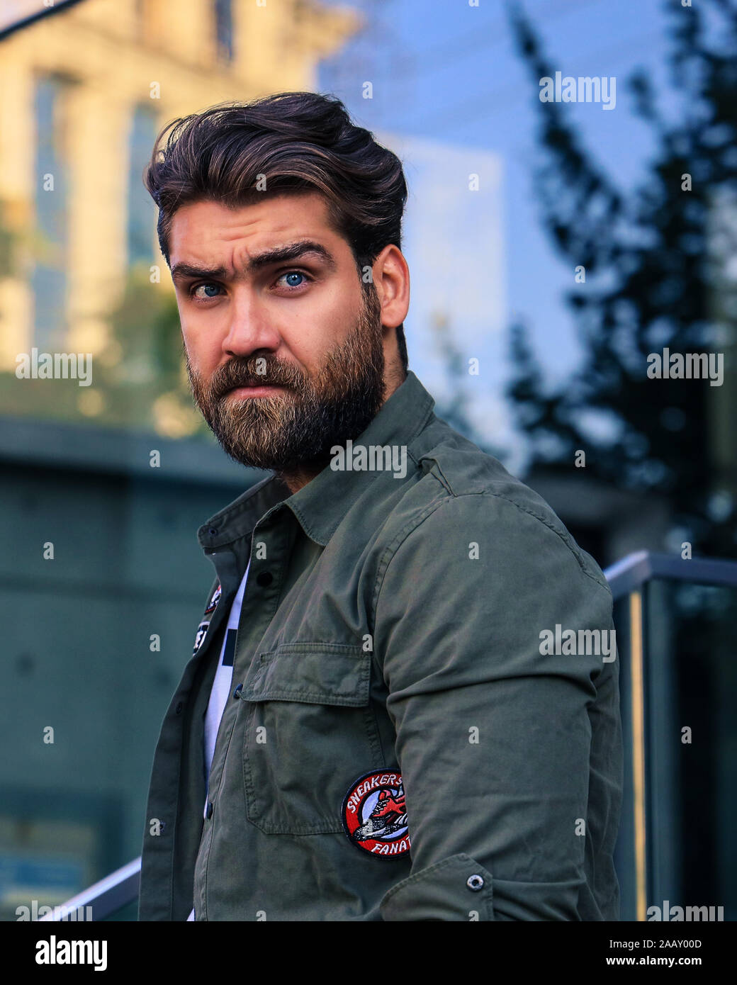 Man motivational hi-res stock photography and images - Alamy