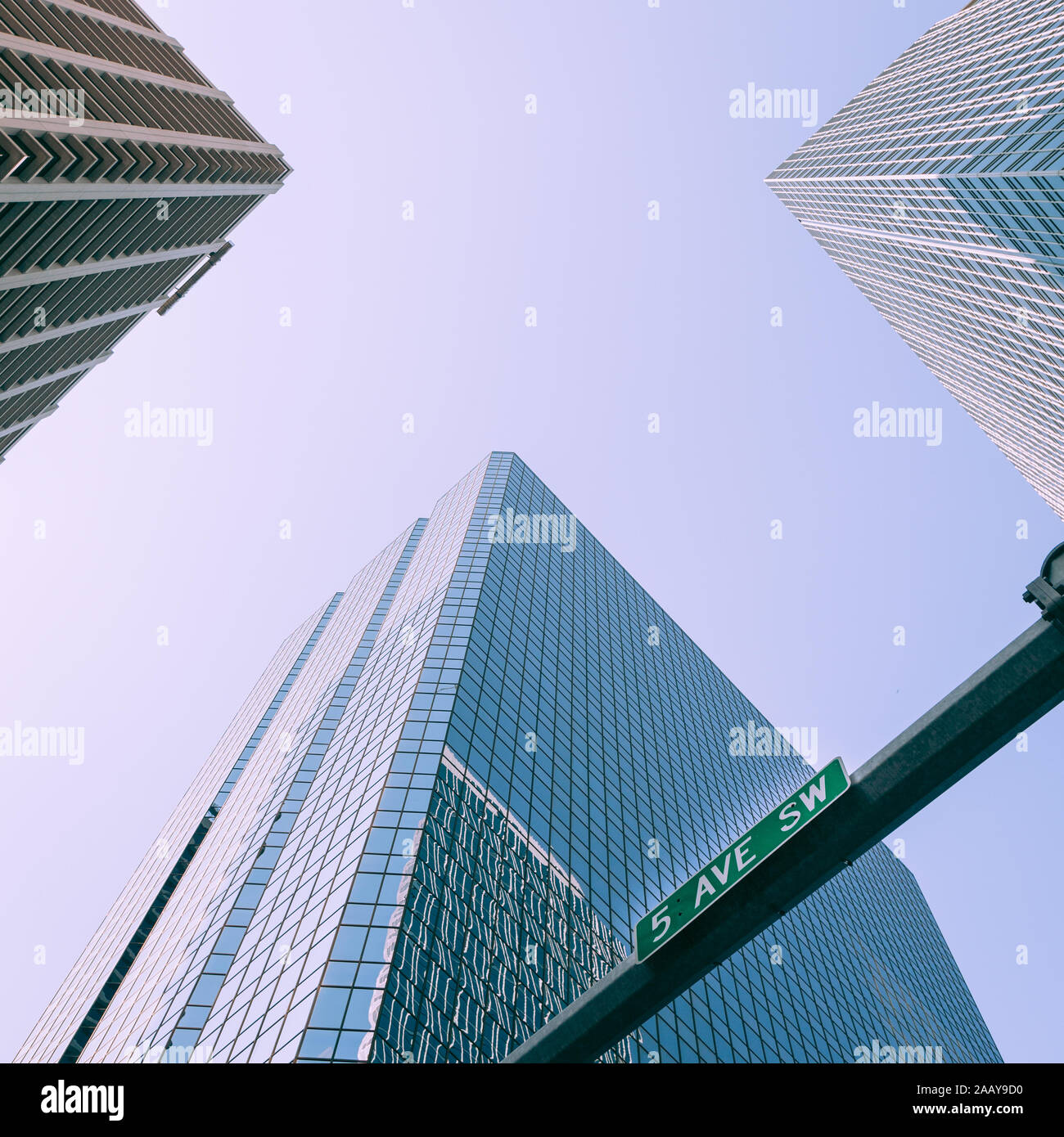 Canada skyscraper hi-res stock photography and images - Alamy