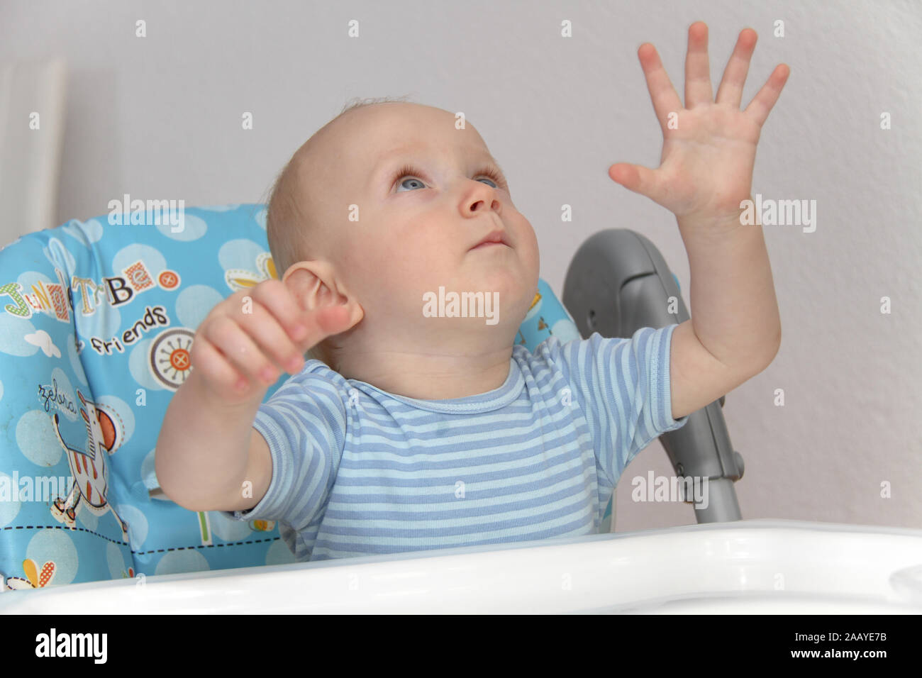 Kid Watch Tv Cartoon High Resolution Stock Photography and Images - Alamy