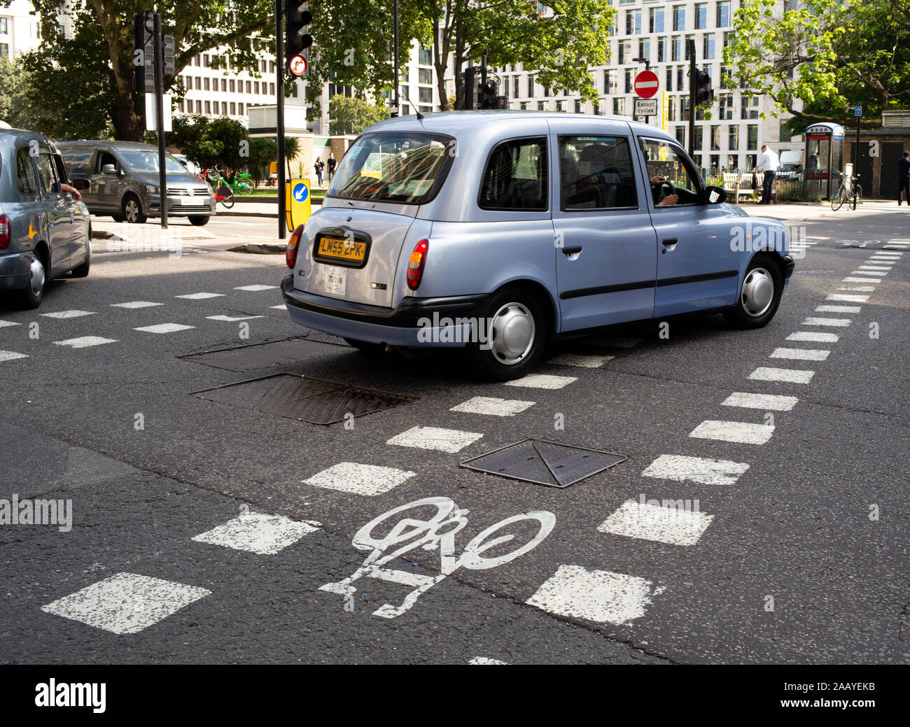 Segregated bike lanes hi-res stock photography and images - Alamy