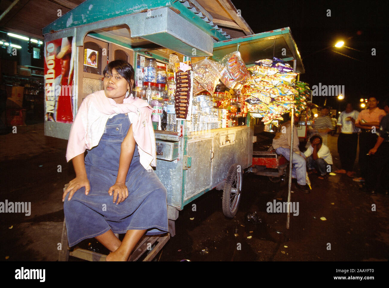 Mobile hawkers hi-res stock photography and images - Alamy