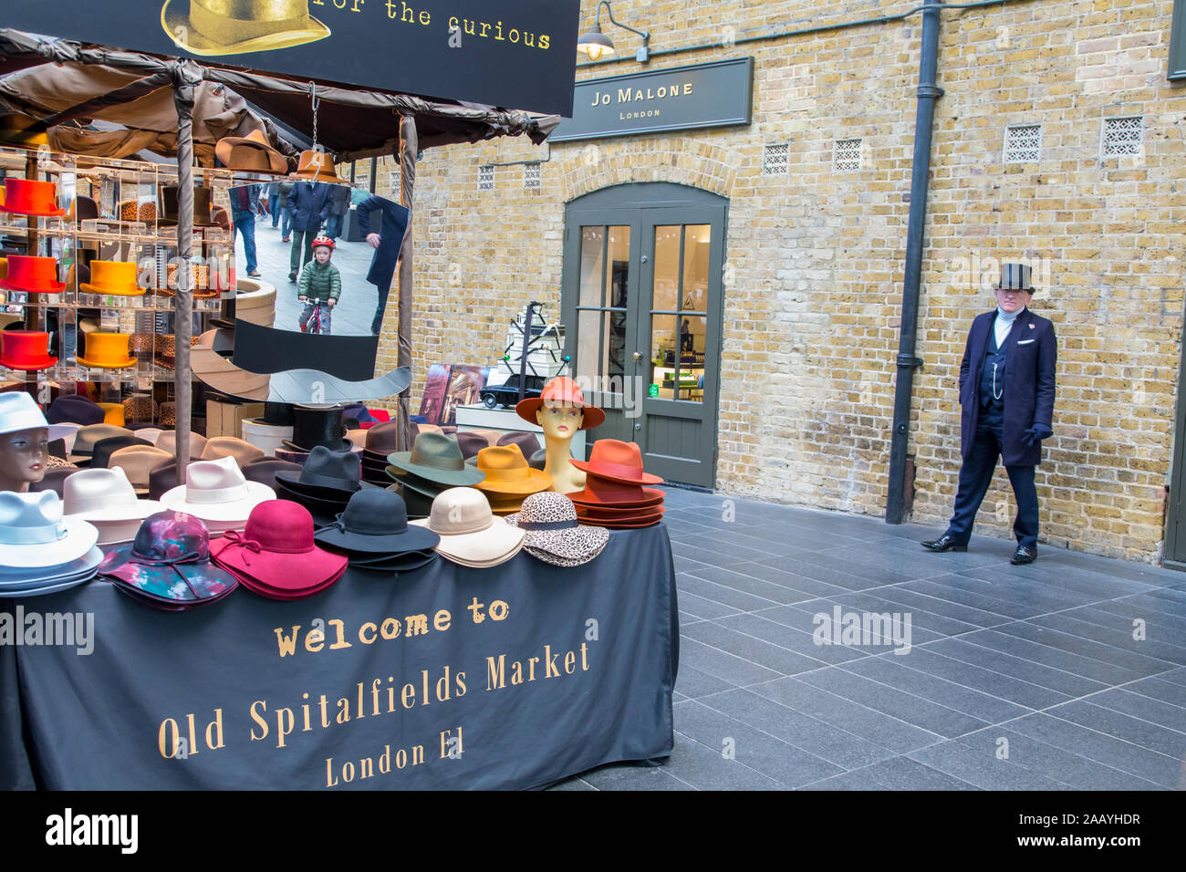 Spitalfields in east london hi-res stock photography and images - Alamy