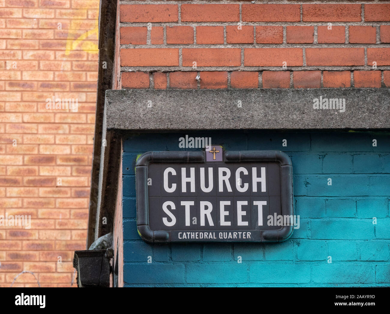 Belfast wall sign hi-res stock photography and images - Alamy